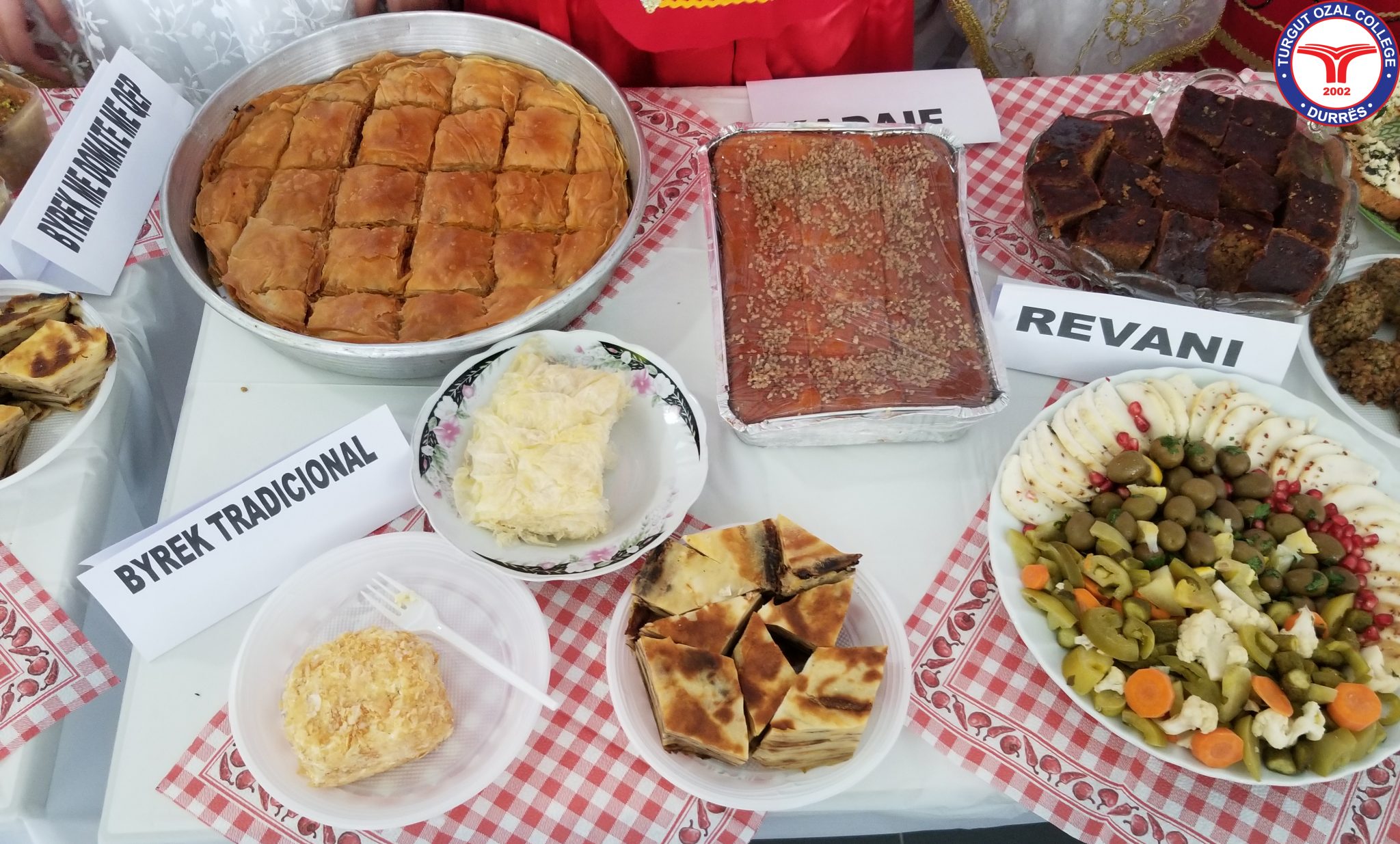 TETORI, MUAJI I ARTIT DHE I LETËRSISË – Turgut Ozal Durres